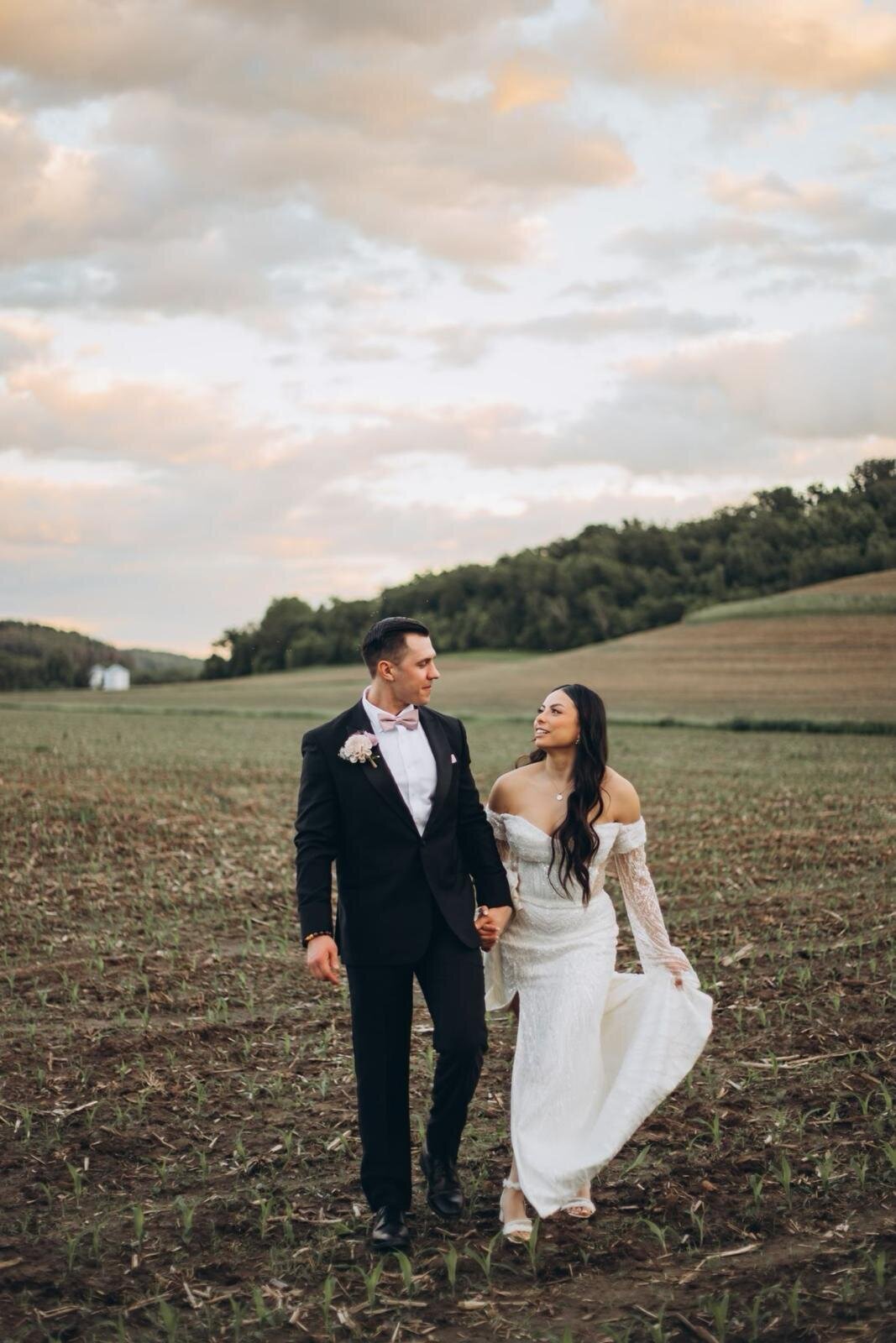 Austin Texas Bridal Boutique - theblushingbrideboutique.com