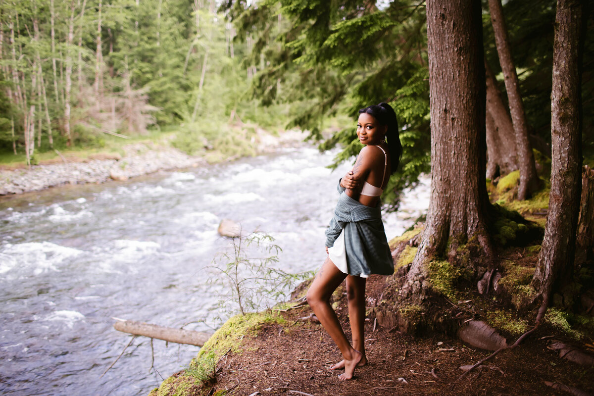 Outdoor Boudoir Galleries by Goddess Rising