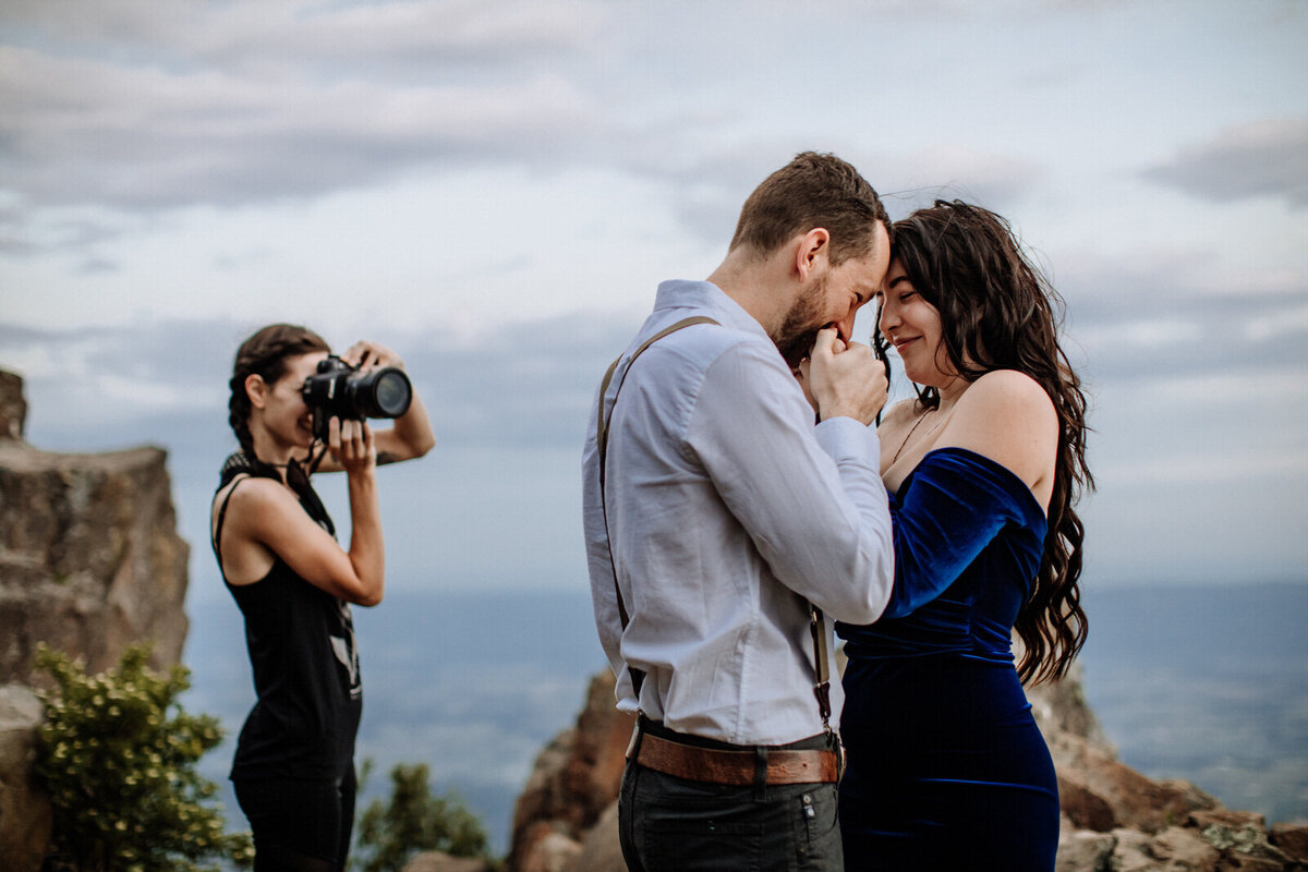 Engagement Photo Shoot Guide