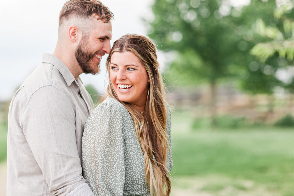 Alicia & Austin | Cincinnati Engagement | Shelby Street