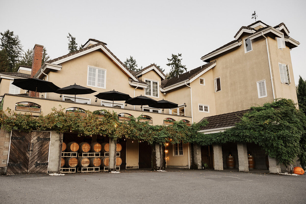 Chateau Lill | A Washington Wedding Venue