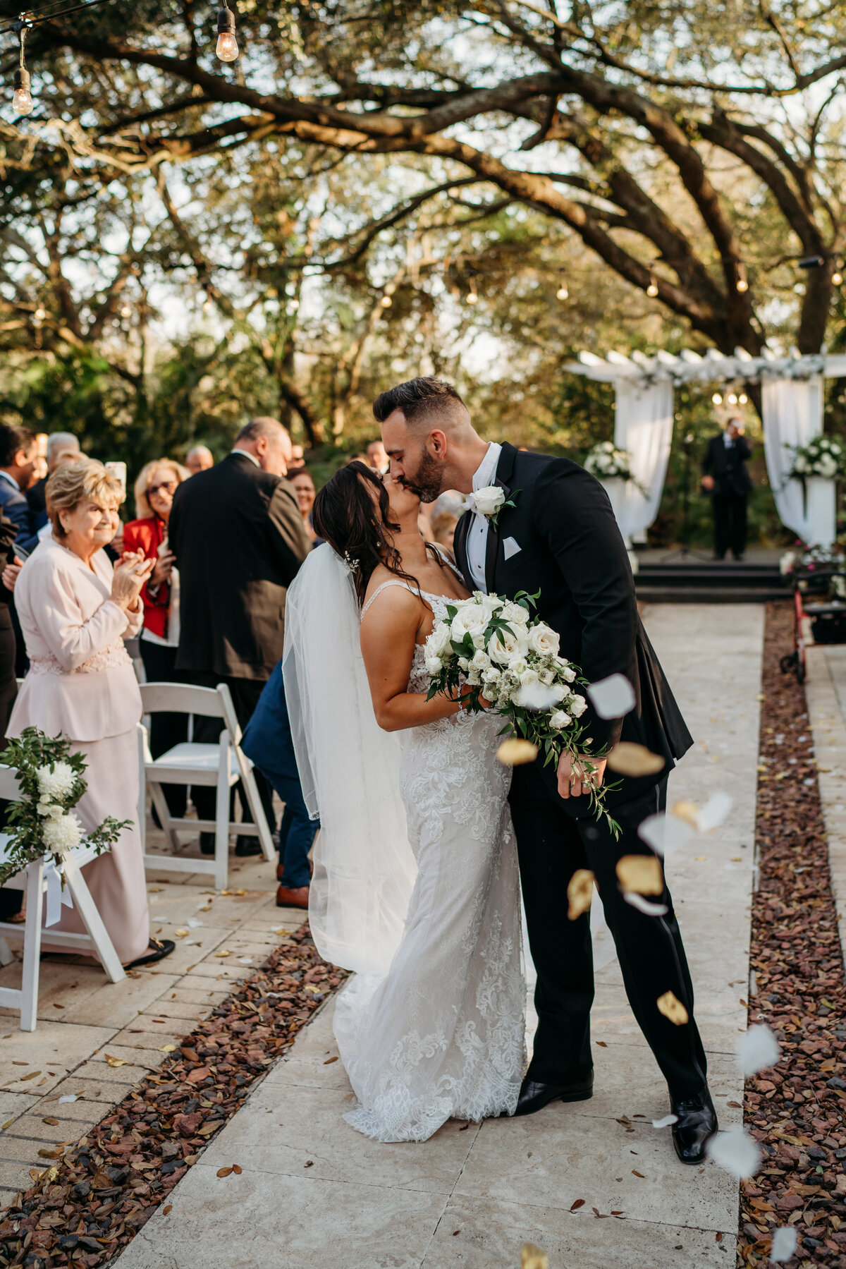 Pensacola Wedding Photographer | Alyssa Spivey | Inquire