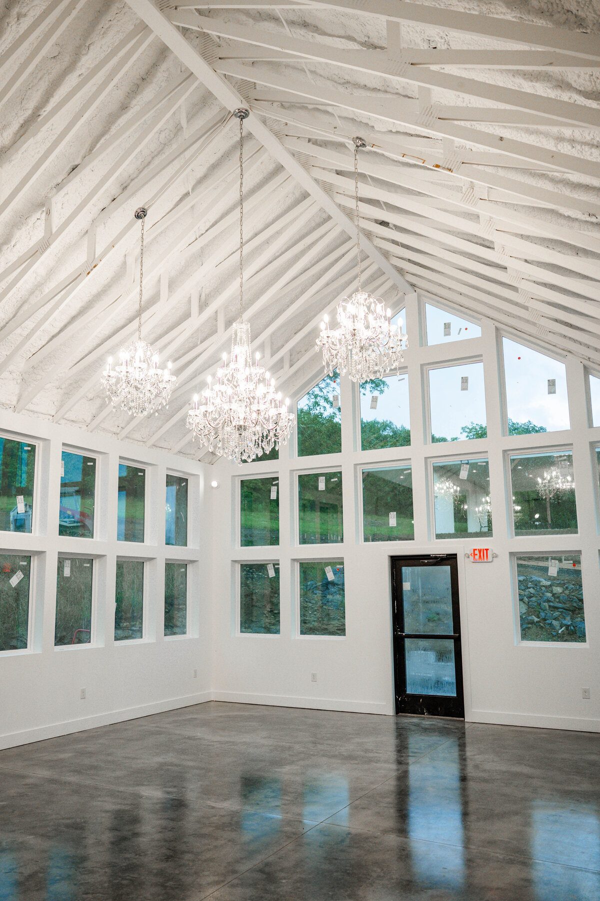 Luxury Wedding & Event Venue TN | Five Palms