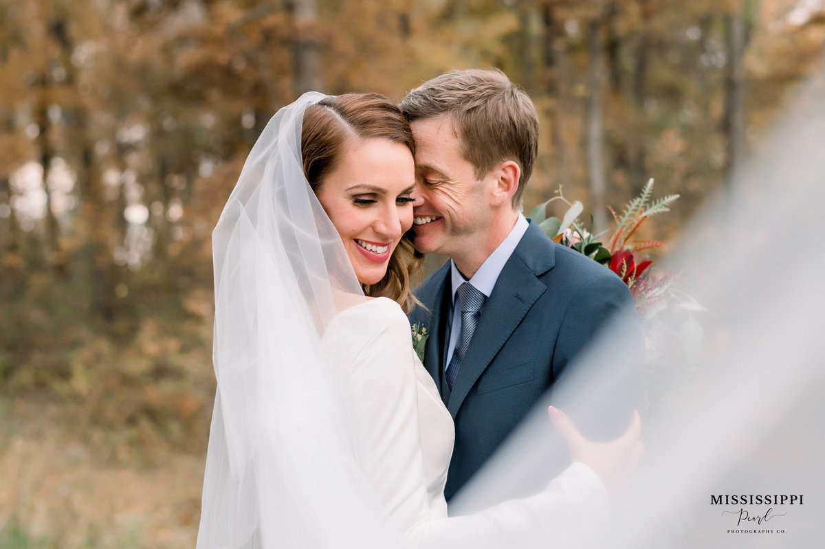 Services | Iowa Wedding Photographer | Mississippi Pearl Photography