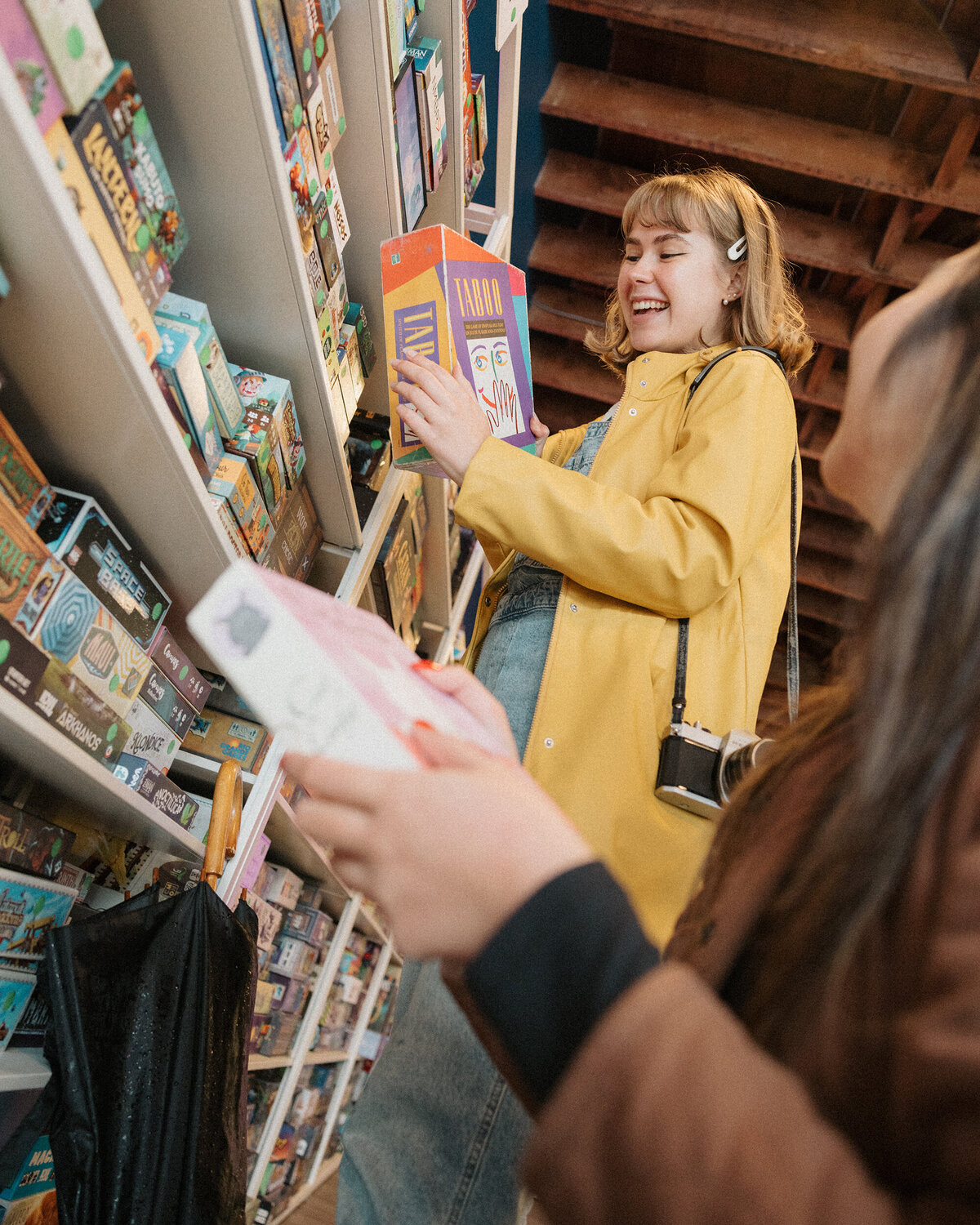 Studio Joy 〰 Robyn Bessenger