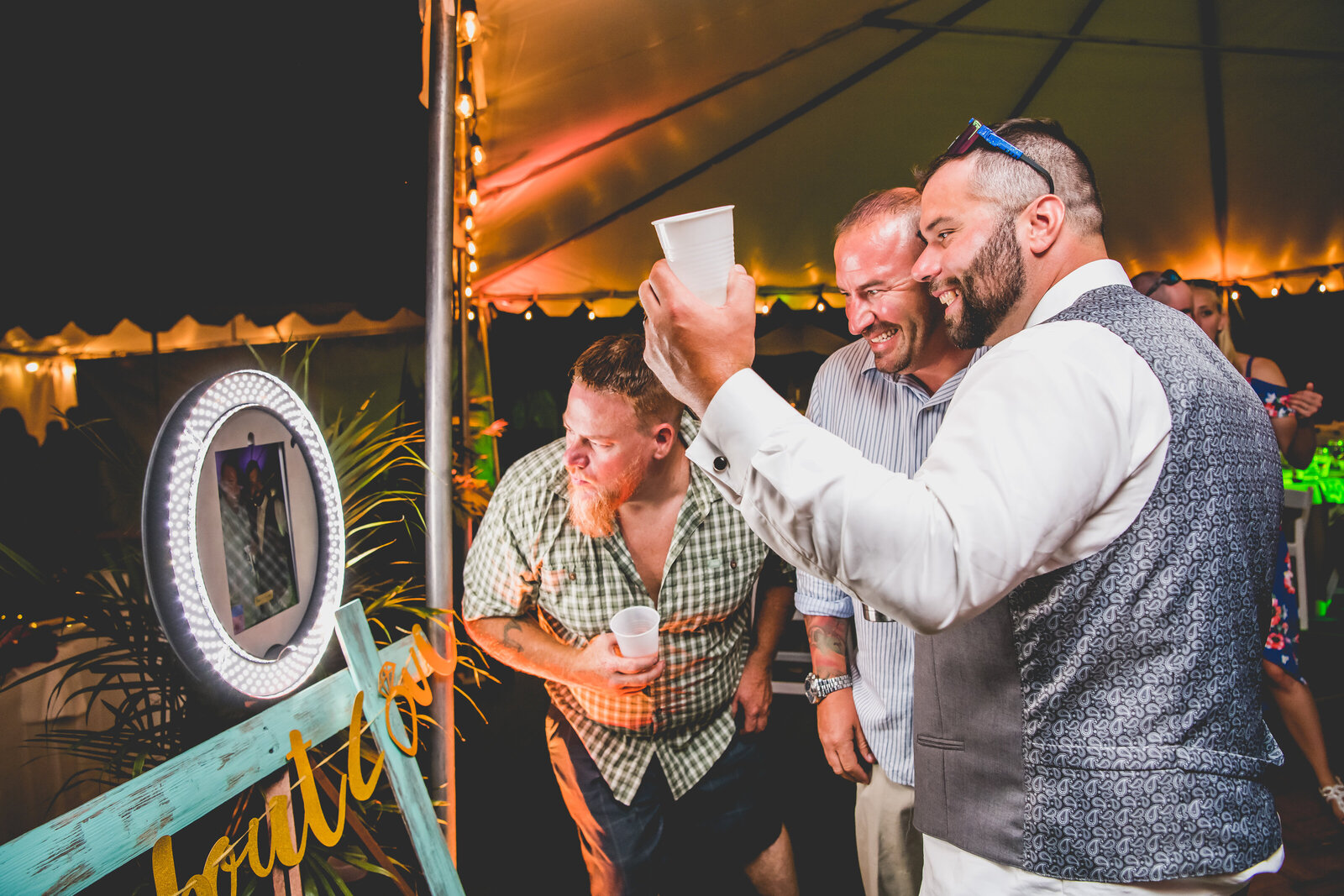 GIF and Giggle Photo Booth