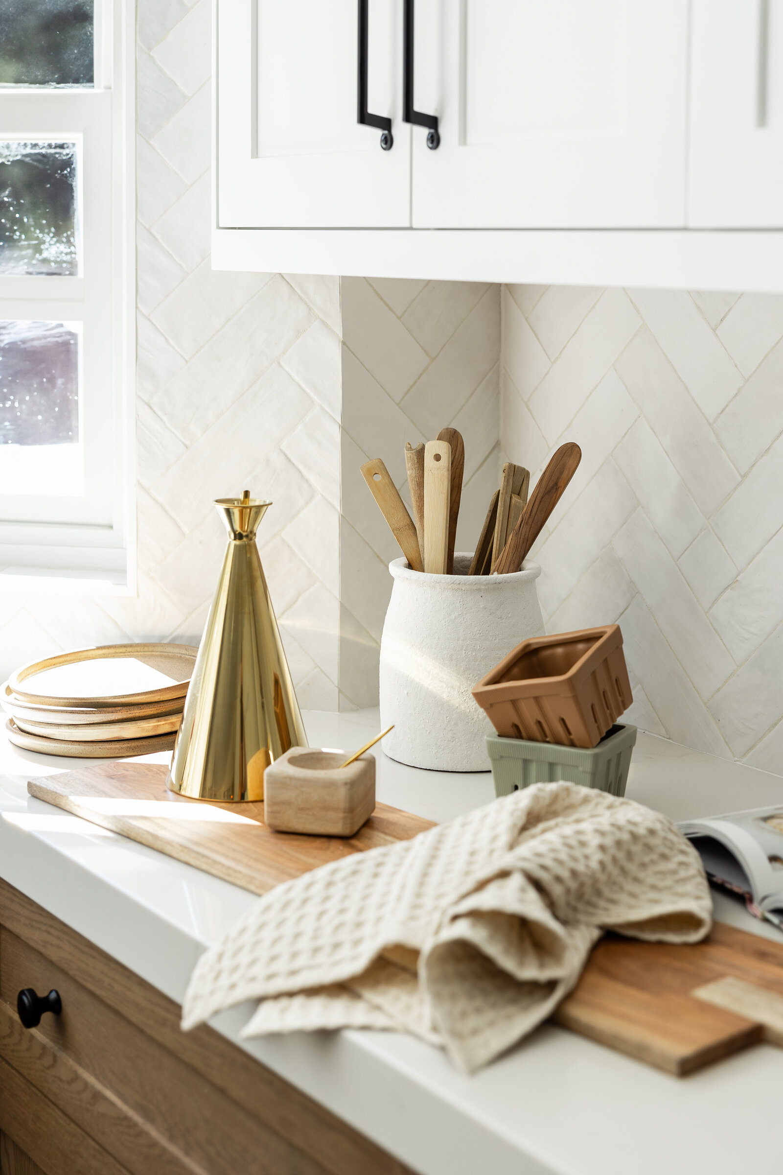 Kitchen Accessories - rebeccarollinsinteriors.com