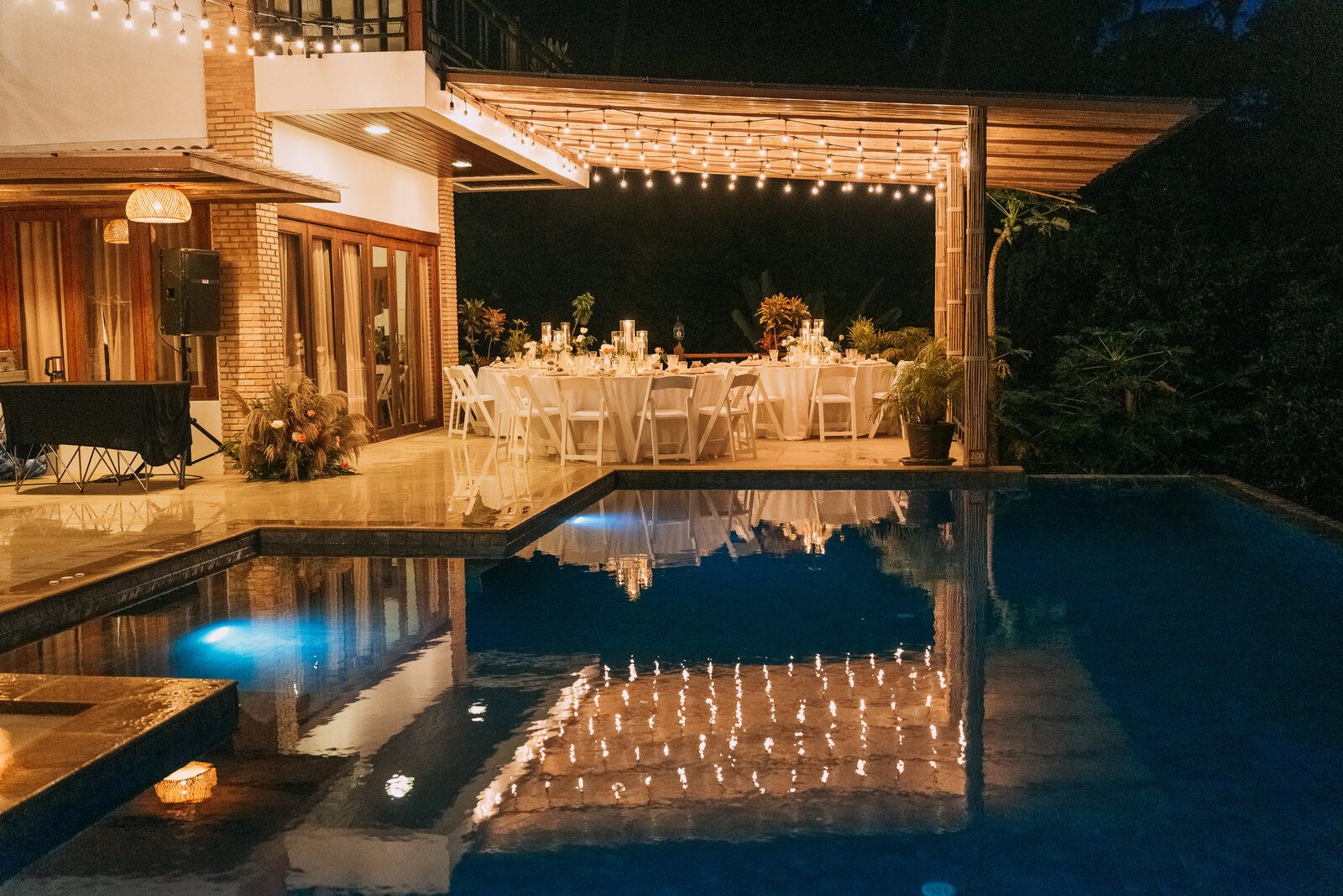 Forever Lovestruck - Hayley + Carl Wedding