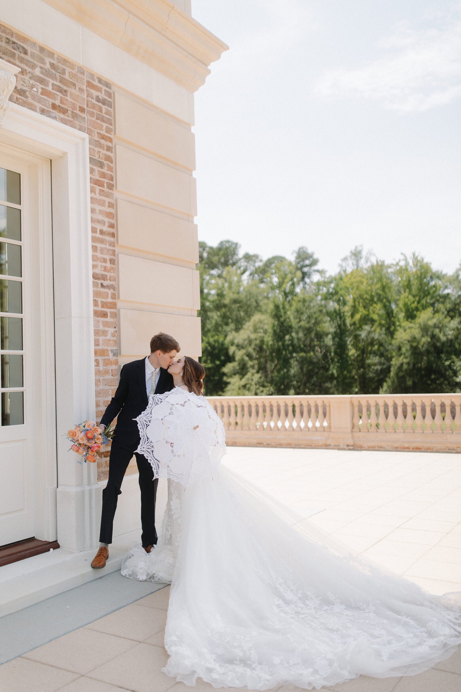 North Carolina Wedding Photographer - Hannah Diorio