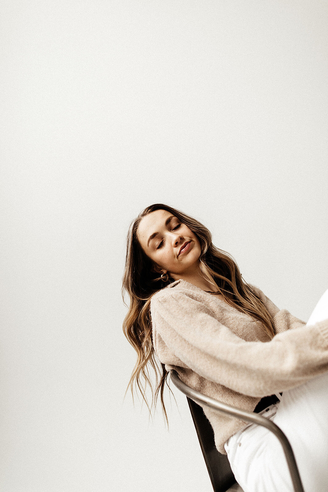 Home [myanichol.com]