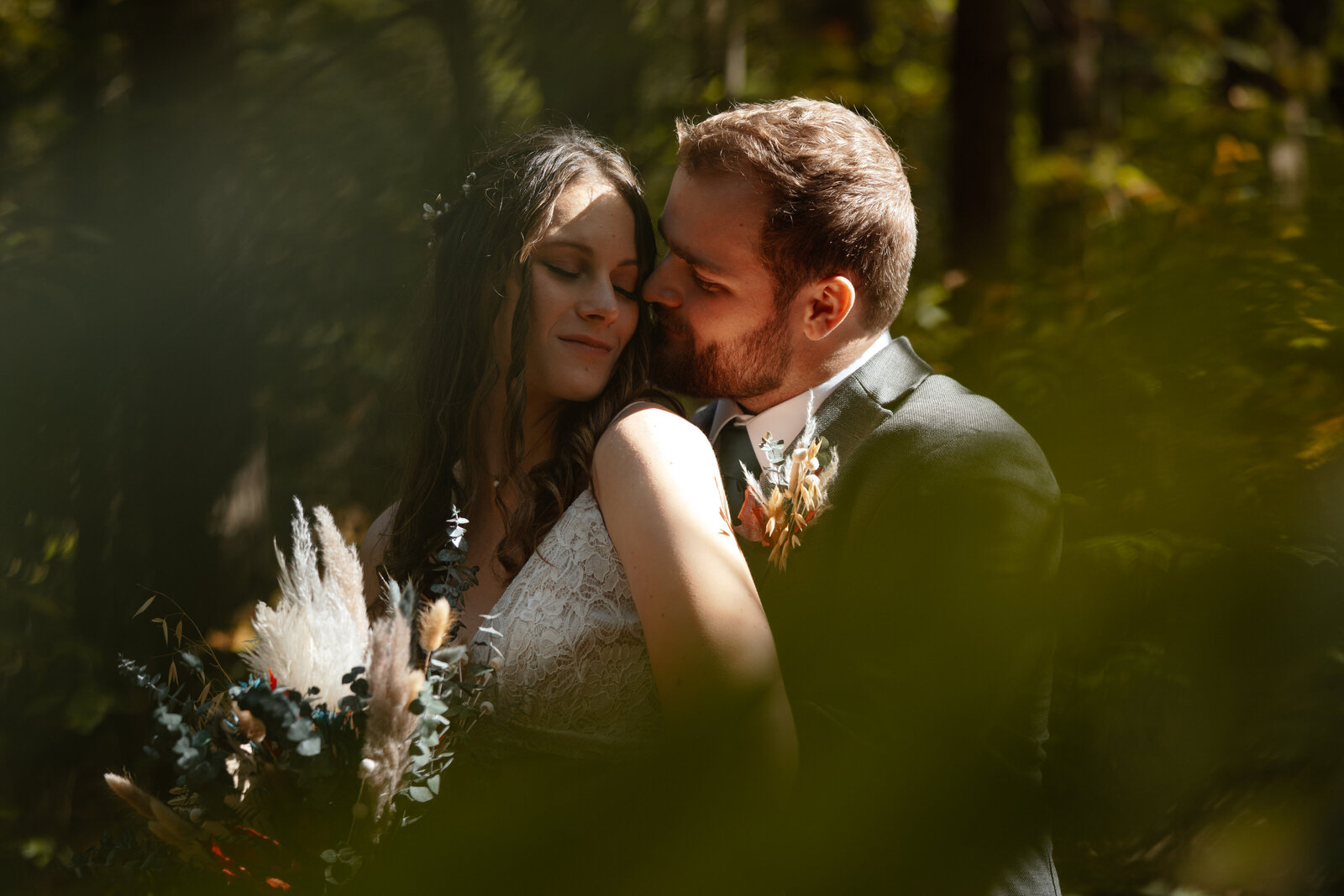 Authentic Radiance | Kalamazoo Michigan Wedding Photographer