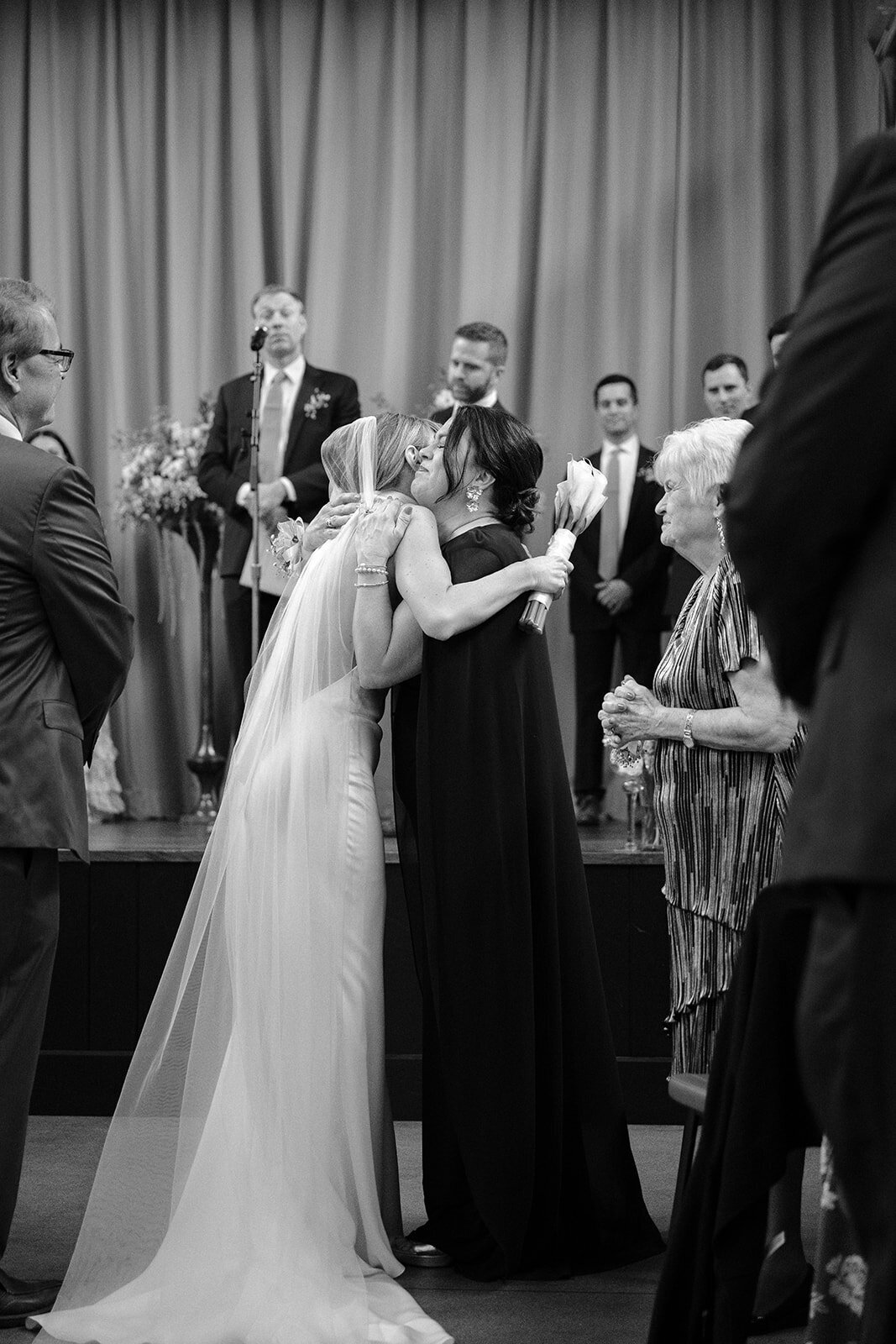 Jordan Grover Photo Documentary Wedding Photography