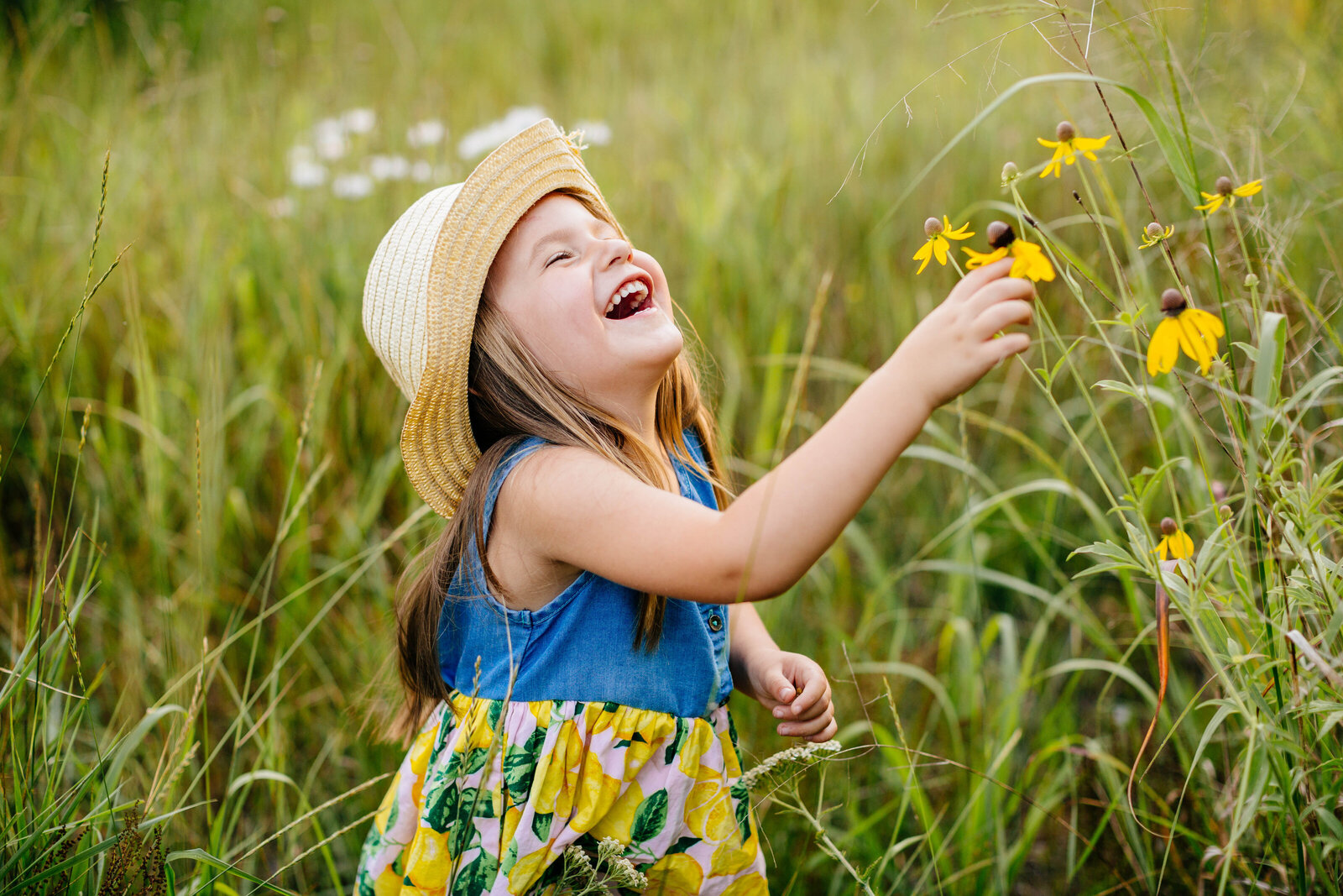 Emaleedee | Michigan Wedding Photographer