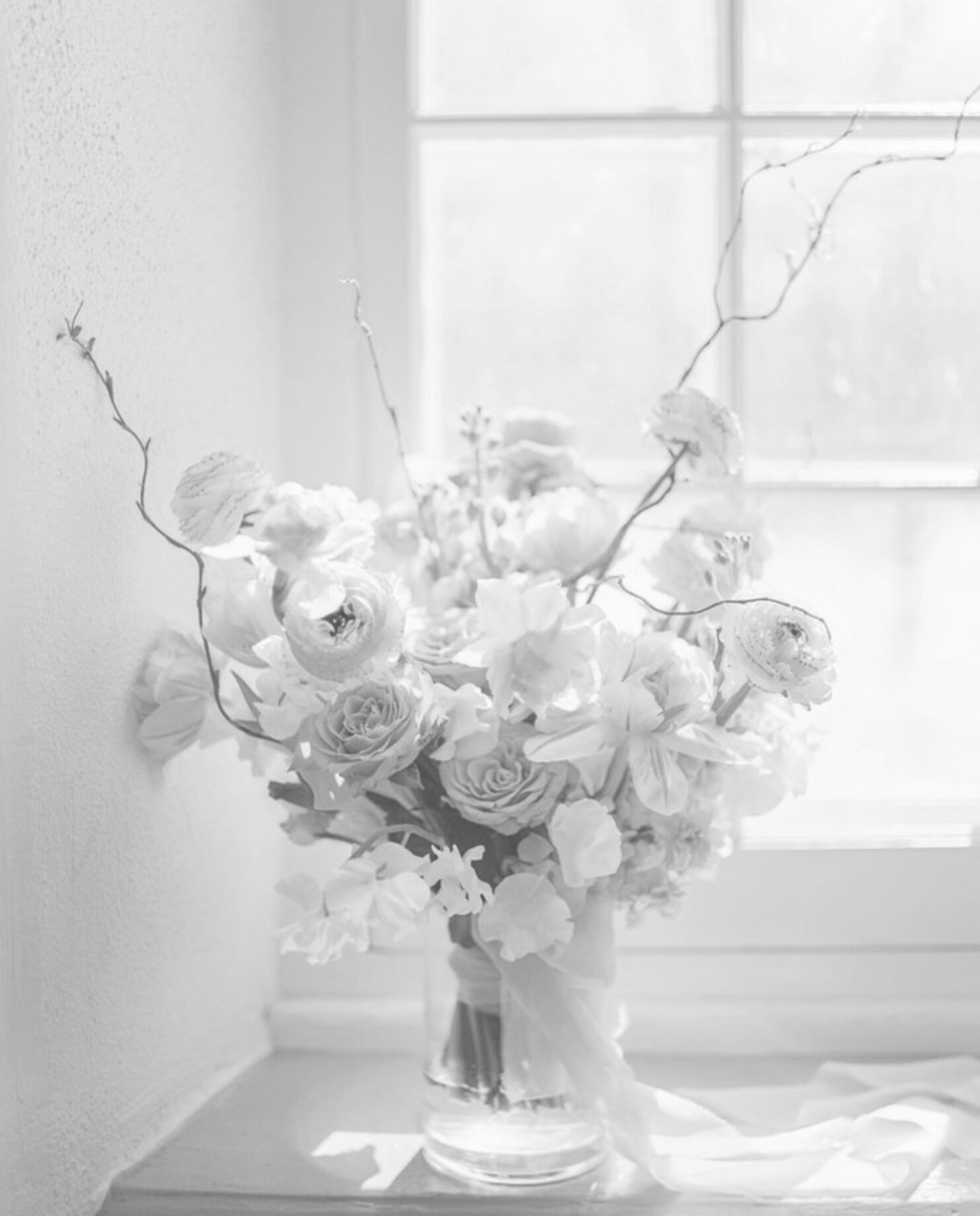 junophoto.com -Best Quebec Wedding Venues with European feel