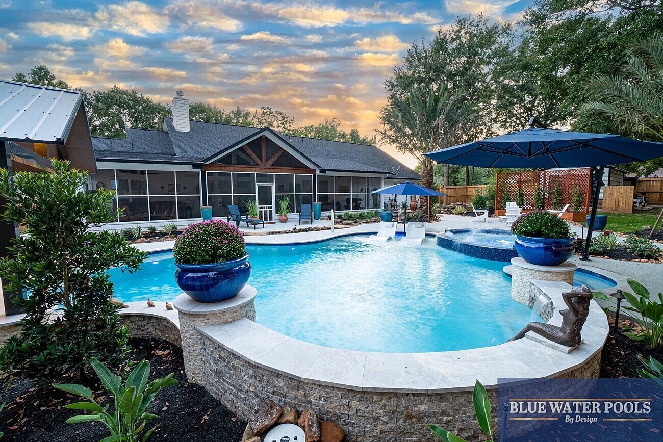 Pool Builder in Spring, TX | Blue Water Pools by Design
