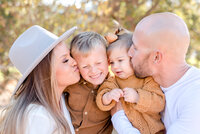 Lifestyle: The Chatfield Family - Spring 2016 - Quianna Marie