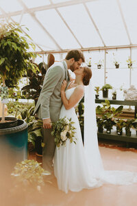 Home | Destination Wedding Photographer | Lydia Larson Photography