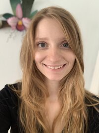 Home [myanichol.com]