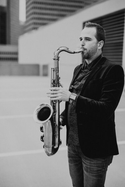 DFW Based DJ & Sax Player - Matt Thelen Entertainment
