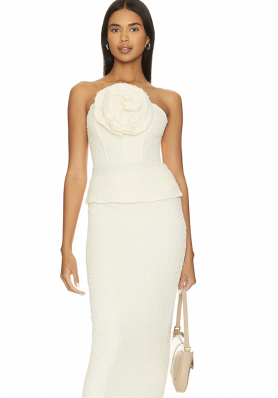 Little White Looks | Wedding Stying + Bridal Outfits | Home