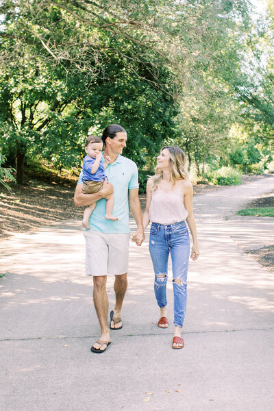 Alex Marie Photos | Cincinnati Wedding Photographers