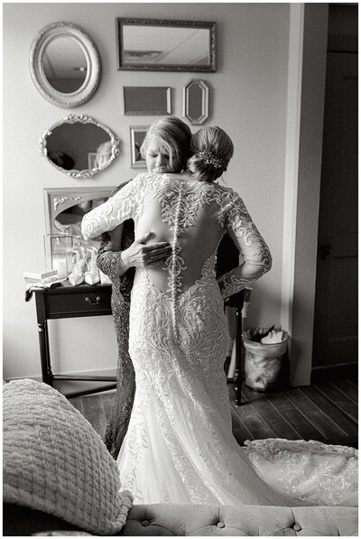 Michelle Lippert: Michigan Wedding & Boudoir Photographer