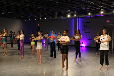 Home [republicdancecenter.com]