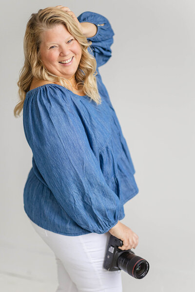 Julie Greer's Instagram, Twitter & Facebook on IDCrawl