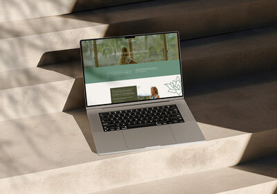 HOME - Brandnest Studio | Branding & Website Design Studio