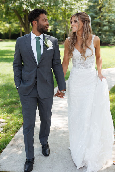 Sarah Tulip Photography | Michigan Wedding Photographer