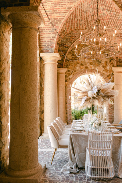 7 Reception Ideas To Ensure Your Guests Have A Blast! - lediatashi.com