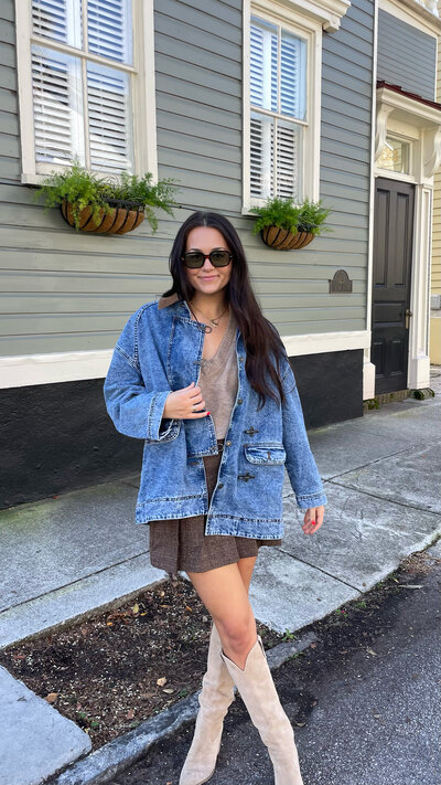 About — CLARA PEIRCE / Content Creator