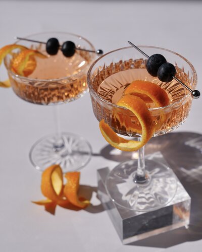 CLARA PEIRCE / Content Creator