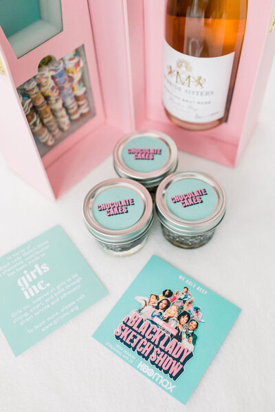 Luxury Mailers in Los Angeles, CA | Custom Gifts | Curated Press ...