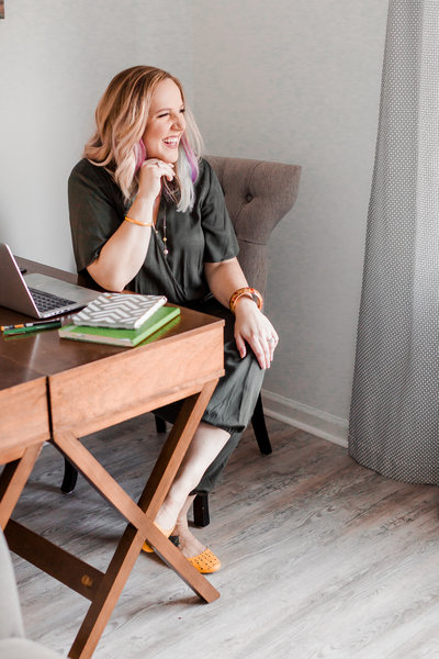 Community Marketing for Creatives | Elizabeth Henson