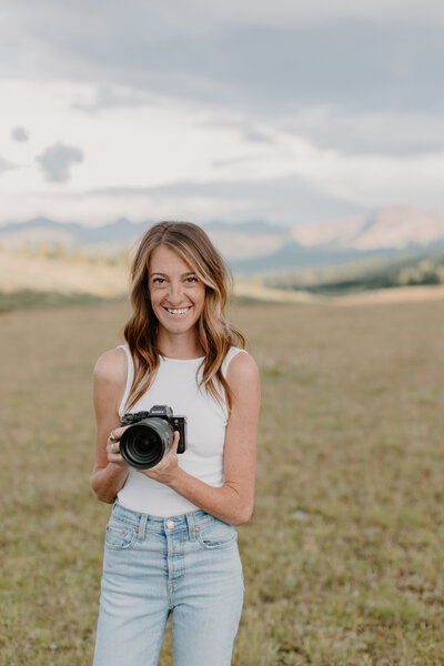 Contact | Whitney Rae