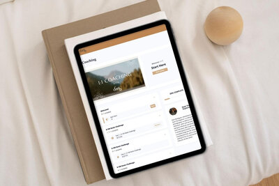 Influencer Coach & Lifestyle Content Creator - Dani The Explorer