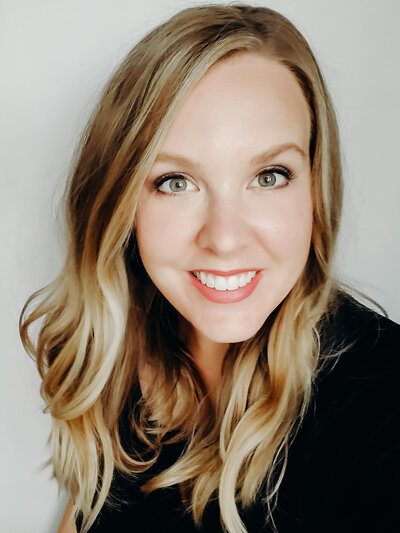 Candid, organic, in-the-moment photography based in NWA