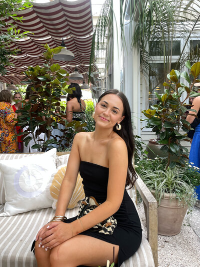 CLARA PEIRCE / Content Creator