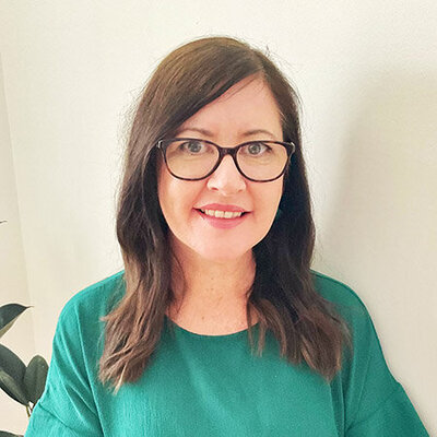 Meet Lisa and the team | Lisa Jones - Online Business Coach