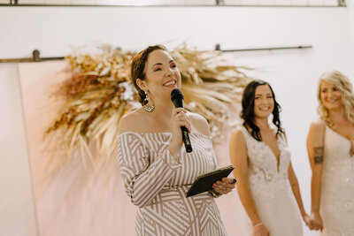 Celebrant | Newcastle & Hunter Valley | Julie Muir