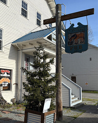 Conway's Pub & Eatery | Skagit's Best Dive Bar