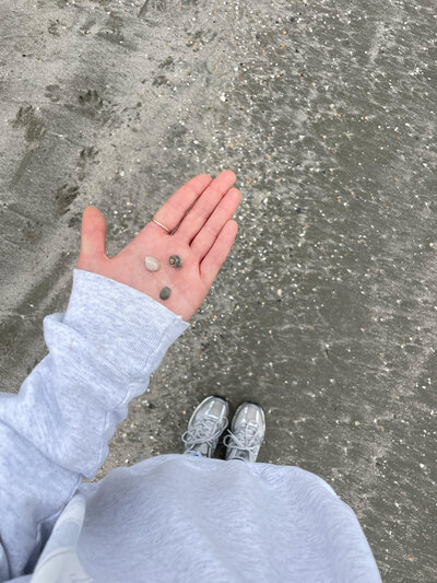 About — CLARA PEIRCE / Content Creator