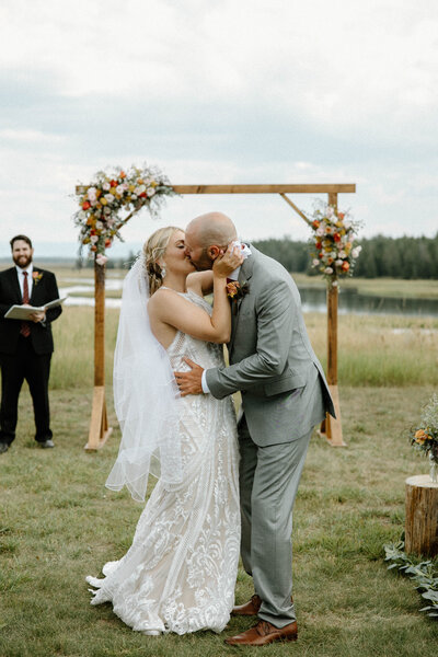 Home - Idaho Wedding & Elopement Photographer
