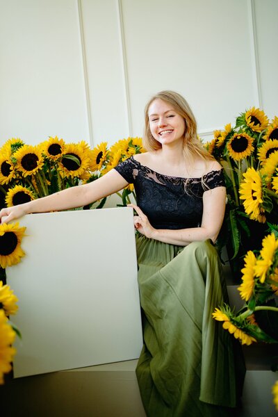 Emily Paints Events: Ontario Live Wedding Painter