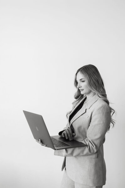 HoneyBook Full Setup Service for Business Owners