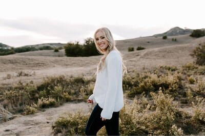 Blushing Calligraphy - Home