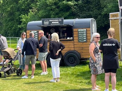 Our Menu & Event Services | Smashing It Burgers!!