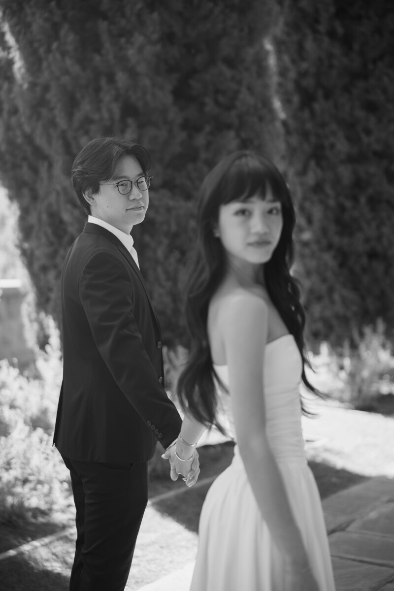 Seattle Wedding Photographer + Super 8 - Myla Li Photos