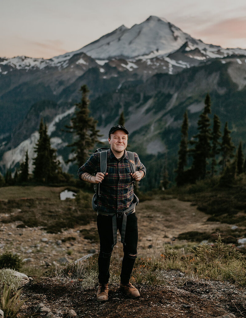 Emett Joseph Photography - Seattle Elopements Photographer